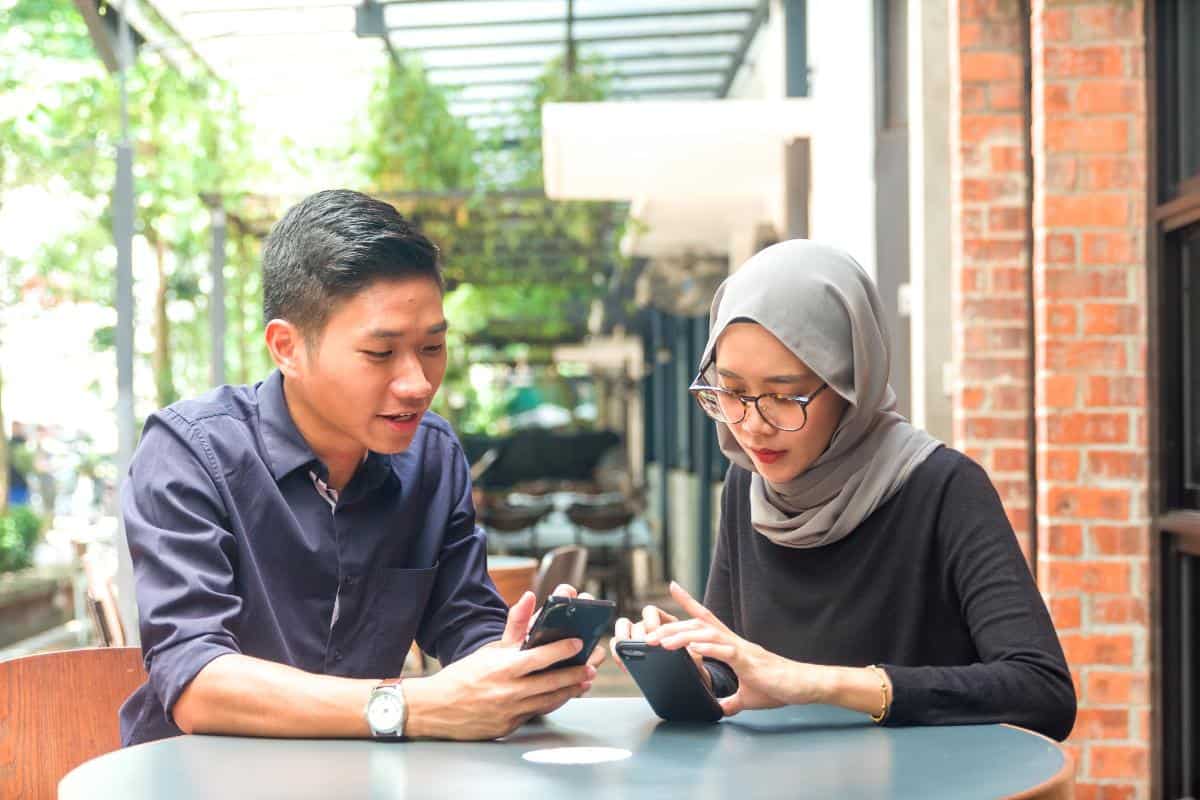 Data Roaming in Malaysia: #1 Helpful Guide for Travelers